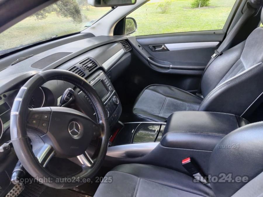 Melns Mercedes-Benz R-Class 2008 Tallina, ar dzinēja tilpumu 3.00 L un nobraukumu 320 tūkst. km par 2000 €, foto 7 vietnē AUTOMOTO.COM.LV