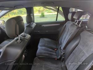 Melns Mercedes-Benz R-Class 2008 Tallina, ar dzinēja tilpumu 3.00 L un nobraukumu 320 tūkst. km par 2000 €, foto 8 vietnē AUTOMOTO.COM.LV