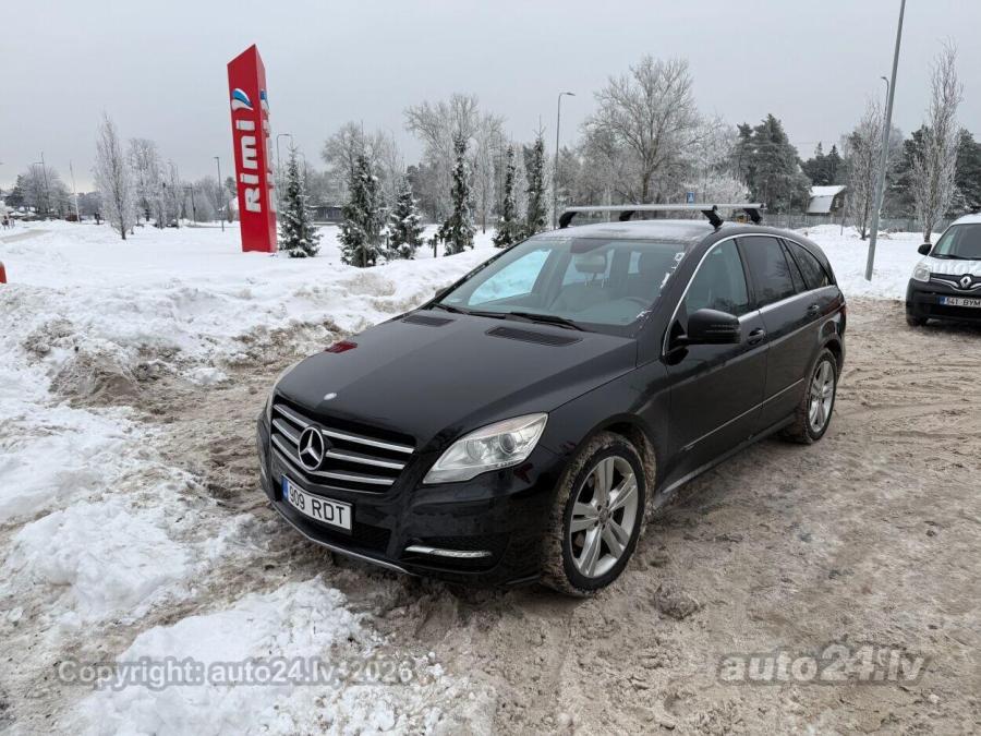 Melns Mercedes-Benz R-Class 2010 Tallina, ar dzinēja tilpumu 3.00 L un nobraukumu 216 tūkst. km par 9990 €, foto 1 vietnē AUTOMOTO.COM.LV