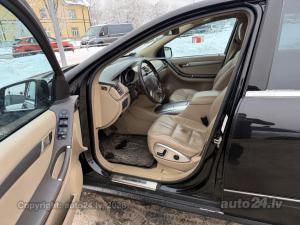 Melns Mercedes-Benz R-Class 2010 Tallina, ar dzinēja tilpumu 3.00 L un nobraukumu 216 tūkst. km par 9990 €, foto 7 vietnē AUTOMOTO.COM.LV