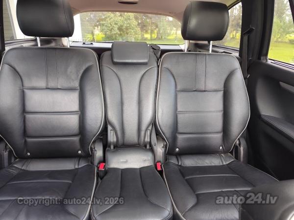 Melns Mercedes-Benz R-Class 2010 Rapla, ar dzinēja tilpumu 3.00 L un nobraukumu 403 tūkst. km par 7600 €, foto 11 vietnē AUTOMOTO.COM.LV