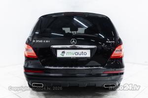 Black Mercedes-Benz R-Class 2011 in Tallinn, with an engine capacity of 3.00 L and mileage of 213 thousand km for 9990 €, photo 7 on AUTOMOTO.COM.LV