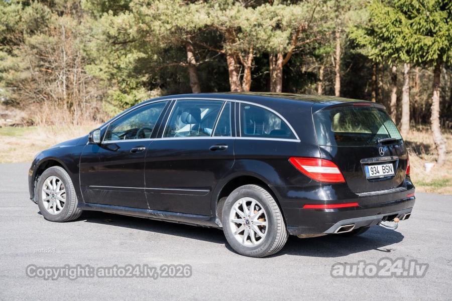 Melns Mercedes-Benz R-Class 2011 Tallina, ar dzinēja tilpumu 3.00 L un nobraukumu 342 tūkst. km par 7600 €, foto 5 vietnē AUTOMOTO.COM.LV