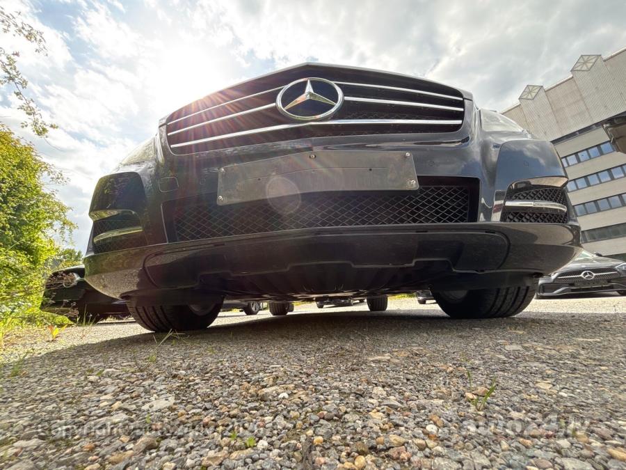 Melns Mercedes-Benz R-Class 2011 Pērnava, ar dzinēja tilpumu 3.00 L un nobraukumu 273 tūkst. km par 7990 €, foto 4 vietnē AUTOMOTO.COM.LV
