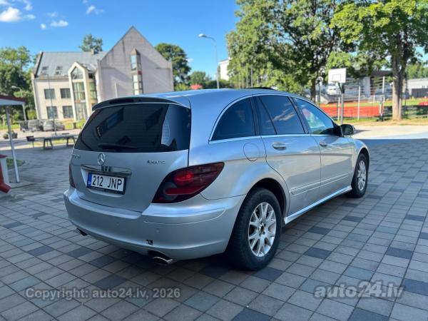 Pelēks Mercedes-Benz R-Class 2006 Valga, ar dzinēja tilpumu 3.00 L un nobraukumu 315 tūkst. km par 1950 €, foto 4 vietnē AUTOMOTO.COM.LV