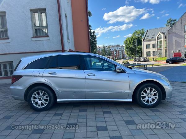Pelēks Mercedes-Benz R-Class 2006 Valga, ar dzinēja tilpumu 3.00 L un nobraukumu 315 tūkst. km par 1950 €, foto 6 vietnē AUTOMOTO.COM.LV