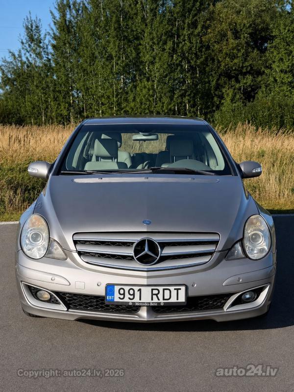 Grey Mercedes-Benz R-Class 2006 in Tallinn, with an engine capacity of 3.00 L and mileage of 345 thousand km for 3490 €, photo 3 on AUTOMOTO.COM.LV