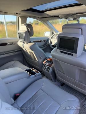 Grey Mercedes-Benz R-Class 2006 in Tallinn, with an engine capacity of 3.00 L and mileage of 345 thousand km for 3490 €, photo 8 on AUTOMOTO.COM.LV