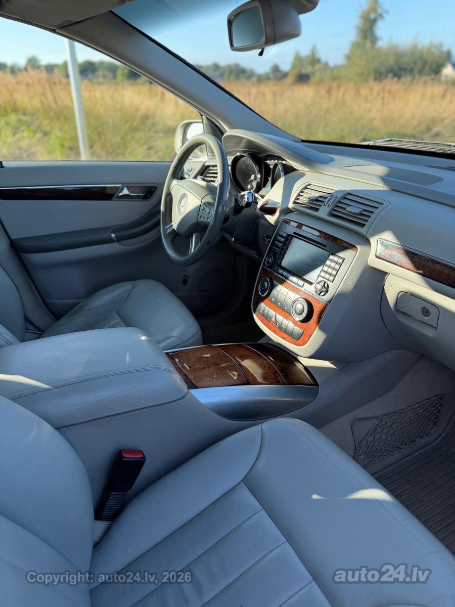 Grey Mercedes-Benz R-Class 2006 in Tallinn, with an engine capacity of 3.00 L and mileage of 345 thousand km for 3490 €, photo 14 on AUTOMOTO.COM.LV