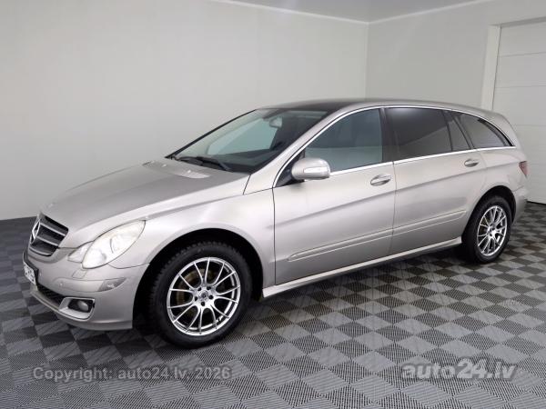 Pelēks Mercedes-Benz R-Class 2007 Tallina, ar dzinēja tilpumu 3.00 L un nobraukumu 319 tūkst. km par 2299 €, foto 2 vietnē AUTOMOTO.COM.LV
