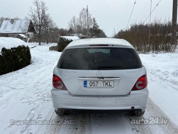 Pelēks Mercedes-Benz R-Class 2008 Rapla, ar dzinēja tilpumu 3.00 L un nobraukumu 0 tūkst. km par 3000 €, foto 6 vietnē AUTOMOTO.COM.LV
