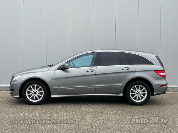 Grey Mercedes-Benz R-Class 2011 in Tartu, with an engine capacity of 3.00 L and mileage of 205 thousand km for 11400 €, photo 5 on AUTOMOTO.COM.LV