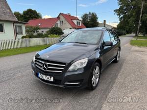 Grey Mercedes-Benz R-Class 2011 in Tallinn, with an engine capacity of 3.00 L and mileage of 238 thousand km for 8990 €, photo  on AUTOMOTO.COM.LV