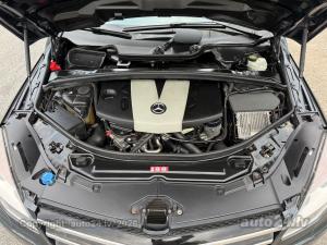 Grey Mercedes-Benz R-Class 2011 in Tallinn, with an engine capacity of 3.00 L and mileage of 238 thousand km for 8990 €, photo 4 on AUTOMOTO.COM.LV
