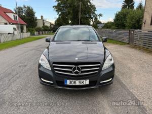 Grey Mercedes-Benz R-Class 2011 in Tallinn, with an engine capacity of 3.00 L and mileage of 238 thousand km for 8990 €, photo 10 on AUTOMOTO.COM.LV