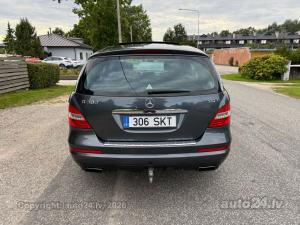 Grey Mercedes-Benz R-Class 2011 in Tallinn, with an engine capacity of 3.00 L and mileage of 238 thousand km for 8990 €, photo 12 on AUTOMOTO.COM.LV