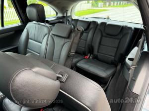 Grey Mercedes-Benz R-Class 2011 in Tallinn, with an engine capacity of 3.00 L and mileage of 238 thousand km for 8990 €, photo 15 on AUTOMOTO.COM.LV