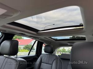 Grey Mercedes-Benz R-Class 2011 in Tallinn, with an engine capacity of 3.00 L and mileage of 238 thousand km for 8990 €, photo 18 on AUTOMOTO.COM.LV
