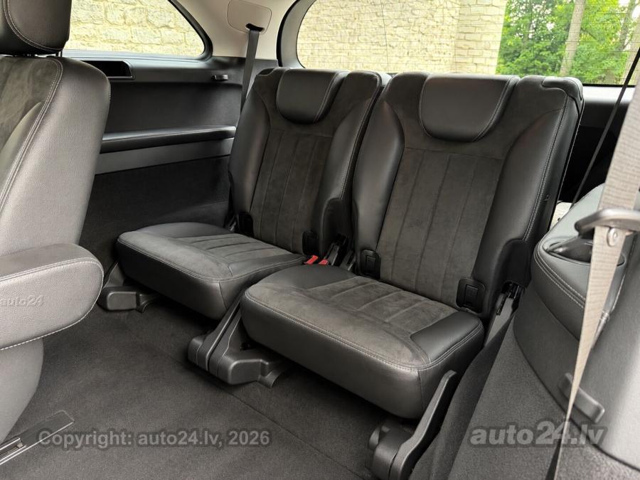 Mercedes-Benz R-Class 2006 Tallina, ar dzinēja tilpumu 3.00 L un nobraukumu 0 tūkst. km par 3999 €, foto 10 vietnē AUTOMOTO.COM.LV