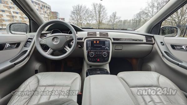 Mercedes-Benz R-Class 2007 in Tallinn, with an engine capacity of 3.00 L and mileage of 0 thousand km for 3100 €, photo 5 on AUTOMOTO.COM.LV
