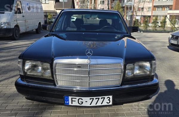 Black Mercedes-Benz s-260 1989 in Riga, with an engine capacity of 2.80 L and mileage of 305 thousand km for 8500 €, photo 2 on AUTOMOTO.COM.LV