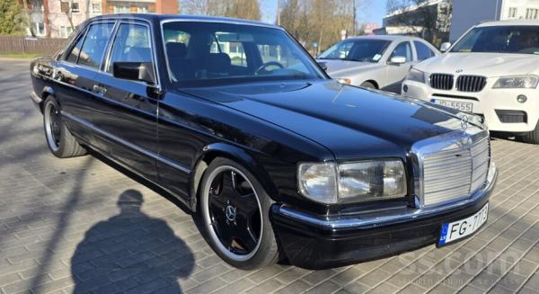 Black Mercedes-Benz s-260 1989 in Riga, with an engine capacity of 2.80 L and mileage of 305 thousand km for 8500 €, photo 3 on AUTOMOTO.COM.LV
