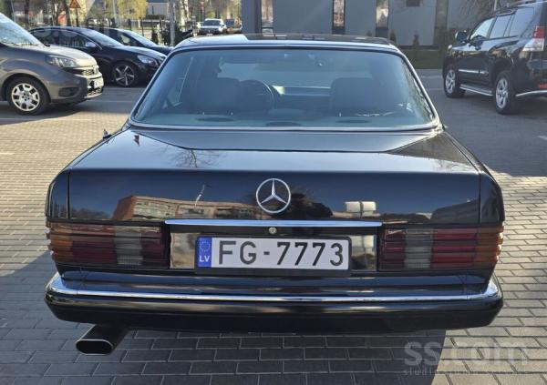 Black Mercedes-Benz s-260 1989 in Riga, with an engine capacity of 2.80 L and mileage of 305 thousand km for 8500 €, photo 6 on AUTOMOTO.COM.LV