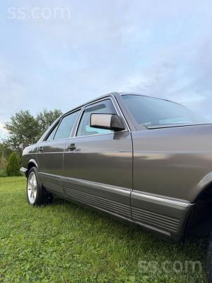 Pelēks Mercedes-Benz S 280 1983 Balvi, ar dzinēja tilpumu 2.80 L un nobraukumu 273 tūkst. km par 5500 €, foto 6 vietnē AUTOMOTO.COM.LV