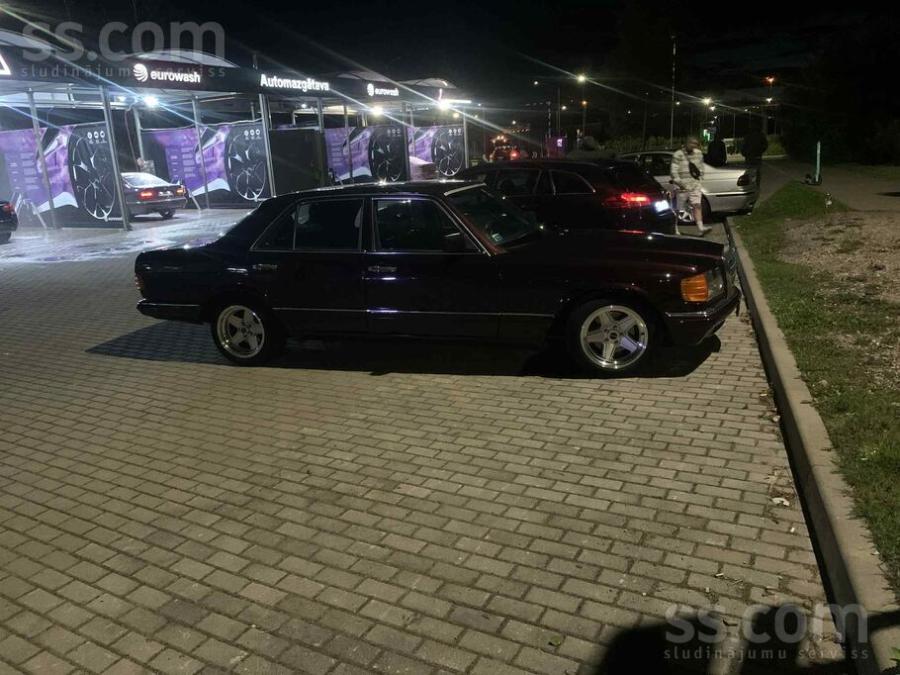 Sarkans Mercedes-Benz S 280 1982 Rēzekne, ar dzinēja tilpumu 2.80 L un nobraukumu 234 tūkst. km par 7500 €, foto 3 vietnē AUTOMOTO.COM.LV