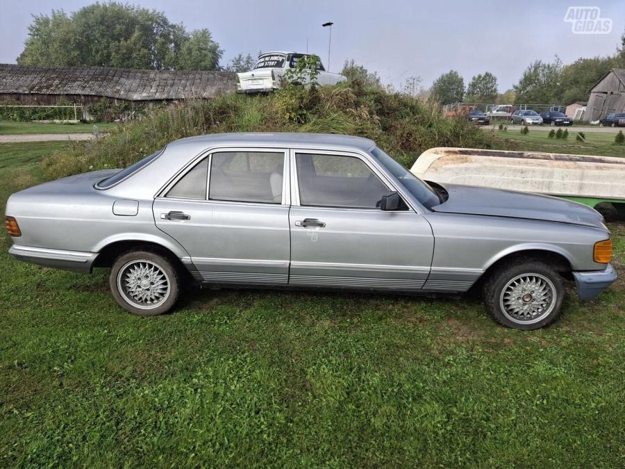 Мерседес S 280 1983 в Вильнюс, объемом двигателя 2.80 л и пробегом 180 тыс. км за 3500 €, фото 15 на AUTOMOTO.COM.LV