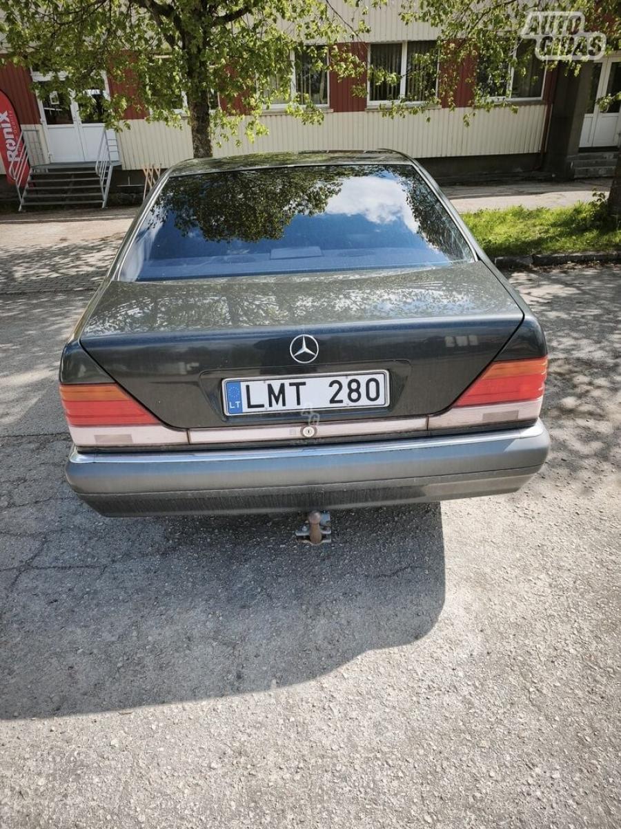 Mercedes-Benz S 280 1995 in Plunge, with an engine capacity of 2.80 L and mileage of 307 thousand km for 4700 €, photo 6 on AUTOMOTO.COM.LV
