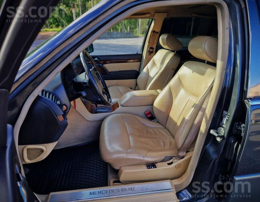 Черный Мерседес С 300 1991 в Таллин, объемом двигателя 3.00 л и пробегом 330 тыс. км за 11000 €, фото 18 на AUTOMOTO.COM.LV