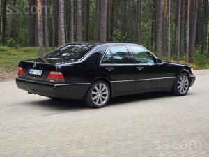 Черный Мерседес С 300 1998 в Рига, объемом двигателя 3.00 л и пробегом 0 тыс. км за 7900 €, фото 6 на AUTOMOTO.COM.LV