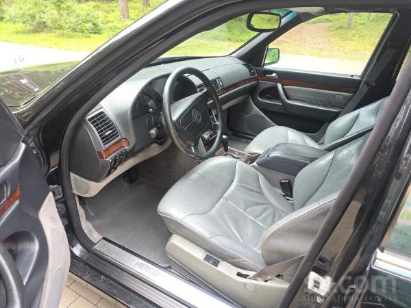 Black Mercedes-Benz s-300 1998 in Riga, with an engine capacity of 3.00 L and mileage of 0 thousand km for 7900 €, photo 9 on AUTOMOTO.COM.LV