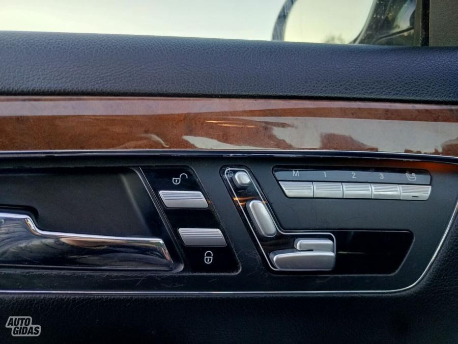 Black Mercedes-Benz s-300 2007 in Klaipeda, with an engine capacity of 3.00 L and mileage of 400 thousand km for 5100 €, photo 18 on AUTOMOTO.COM.LV