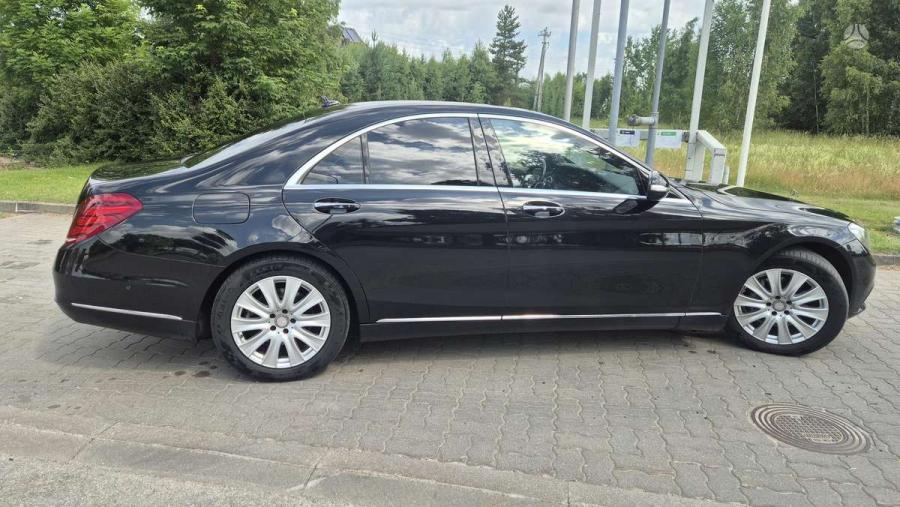 Melns Mercedes-Benz s-300 2016 Tauragė, ar dzinēja tilpumu 2.10 L un nobraukumu 347 tūkst. km par 15700 €, foto 11 vietnē AUTOMOTO.COM.LV