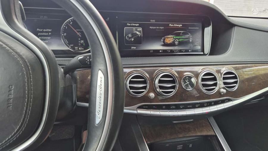 Melns Mercedes-Benz s-300 2016 Tauragė, ar dzinēja tilpumu 2.10 L un nobraukumu 347 tūkst. km par 15700 €, foto 22 vietnē AUTOMOTO.COM.LV