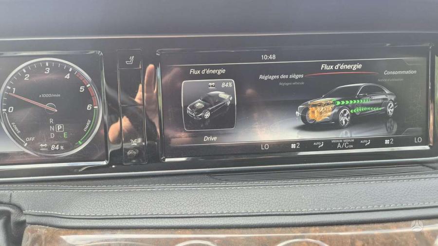 Melns Mercedes-Benz s-300 2016 Tauragė, ar dzinēja tilpumu 2.10 L un nobraukumu 347 tūkst. km par 15700 €, foto 29 vietnē AUTOMOTO.COM.LV