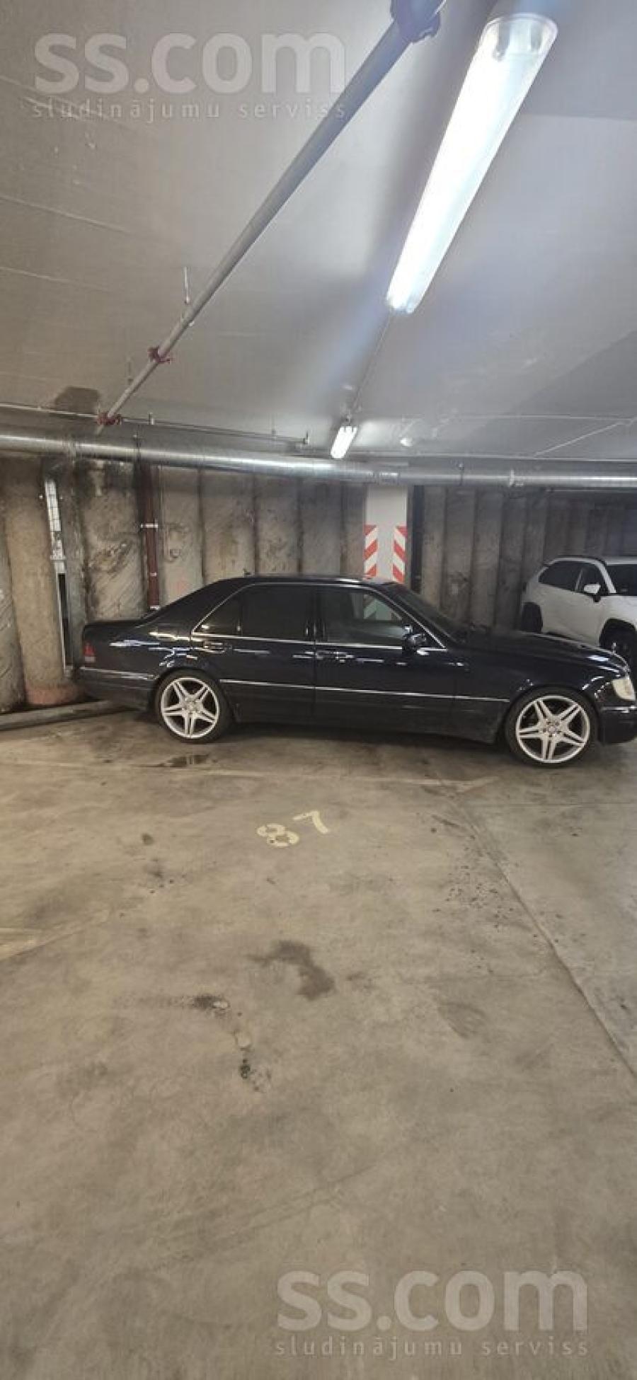 Blue Mercedes-Benz s-300 1997 in Riga, with an engine capacity of 3.00 L and mileage of 397 thousand km for 7000 €, photo 18 on AUTOMOTO.COM.LV
