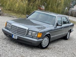 Pelēks Mercedes-Benz s-300 1987 Rīga, ar dzinēja tilpumu 3.00 L un nobraukumu 92 tūkst. km par 18900 €, foto  vietnē AUTOMOTO.COM.LV