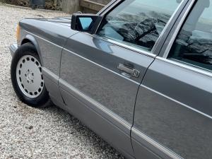 Серый Мерседес С 300 1987 в Рига, объемом двигателя 3.00 л и пробегом 92 тыс. км за 18900 €, фото 14 на AUTOMOTO.COM.LV