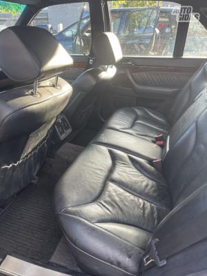 Grey Mercedes-Benz s-300 1996 in Vilnius, with an engine capacity of 3.00 L and mileage of 535 thousand km for 4000 €, photo 11 on AUTOMOTO.COM.LV