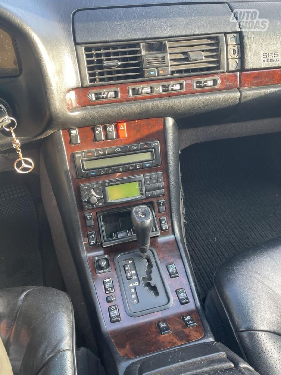 Grey Mercedes-Benz s-300 1996 in Vilnius, with an engine capacity of 3.00 L and mileage of 535 thousand km for 4000 €, photo 12 on AUTOMOTO.COM.LV