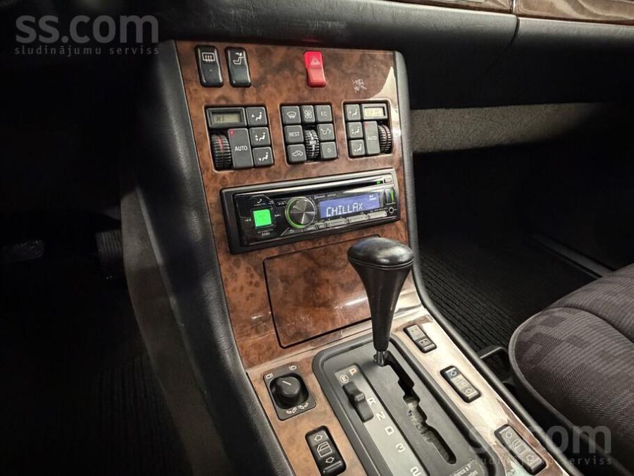 Мерседес С 300 1991 в Рига, объемом двигателя 3.20 л и пробегом 147 тыс. км за 10990 €, фото 13 на AUTOMOTO.COM.LV