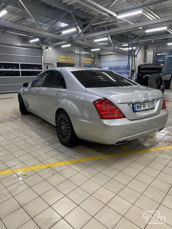 Mercedes-Benz s-300 2006 Pakruojis, ar dzinēja tilpumu 3.00 L un nobraukumu 300 tūkst. km par 5200 €, foto 4 vietnē AUTOMOTO.COM.LV