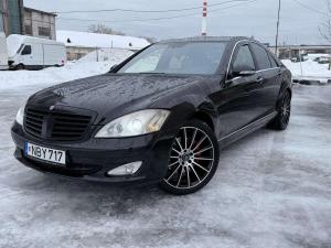 Melns Mercedes-Benz S 320 2006 Klaipėda, ar dzinēja tilpumu 3.00 L un nobraukumu 490 tūkst. km par 7000 €, foto 1 vietnē AUTOMOTO.COM.LV