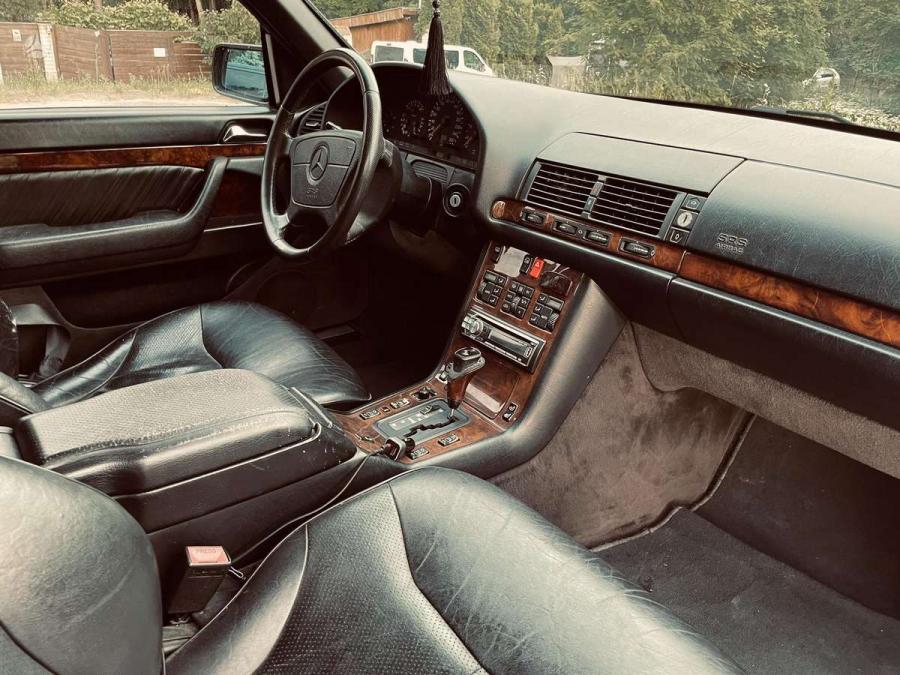 Melns Mercedes-Benz S 320 1994 Viļņa, ar dzinēja tilpumu 3.20 L un nobraukumu 314 tūkst. km par 4750 €, foto 11 vietnē AUTOMOTO.COM.LV