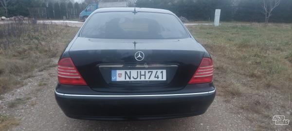 Melns Mercedes-Benz S 320 2000 Viļņa, ar dzinēja tilpumu 3.20 L un nobraukumu 255 tūkst. km par 1900 €, foto 6 vietnē AUTOMOTO.COM.LV