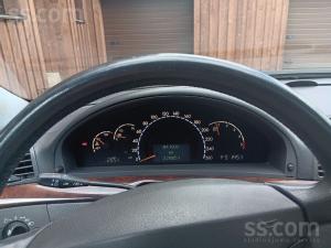 Melns Mercedes-Benz S 320 2001 Rīga, ar dzinēja tilpumu 3.20 L un nobraukumu 229 tūkst. km par 3099 €, foto 11 vietnē AUTOMOTO.COM.LV