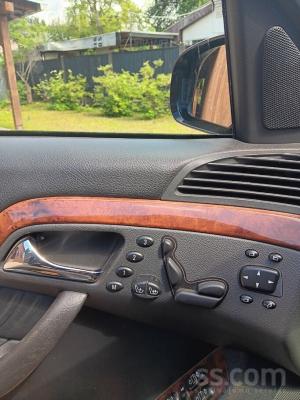 Melns Mercedes-Benz S 320 2001 Rīga, ar dzinēja tilpumu 3.20 L un nobraukumu 229 tūkst. km par 3099 €, foto 12 vietnē AUTOMOTO.COM.LV